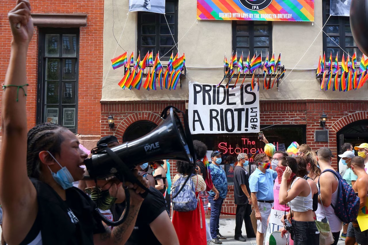 What was the Stonewall uprising? - The Magazine Asia