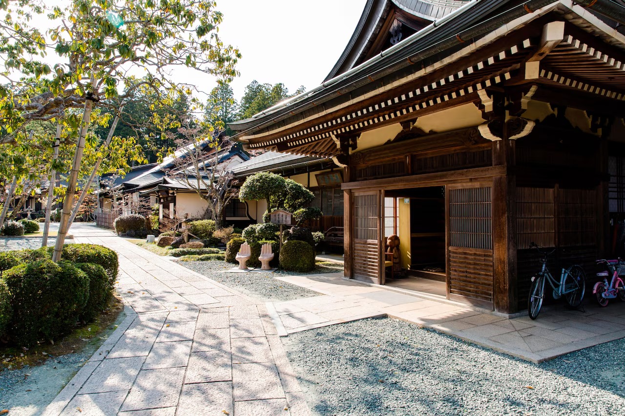 Temples, meditation and contemplation: staying with monks on Japan's ...